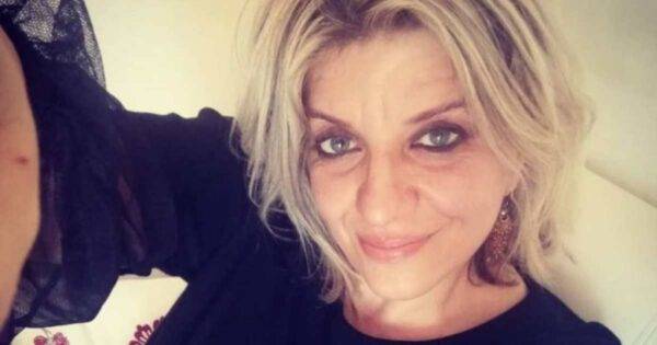 Barbara Cola, chi è la cantante e attrice: età, foto, carriera
